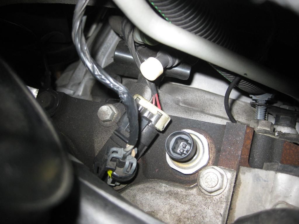 Oil pressure sensor on 5.3 vortec store